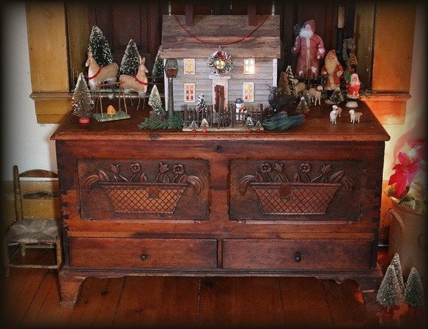 Christmas Saltbox House with Accessories – Fanatic's Country Attic