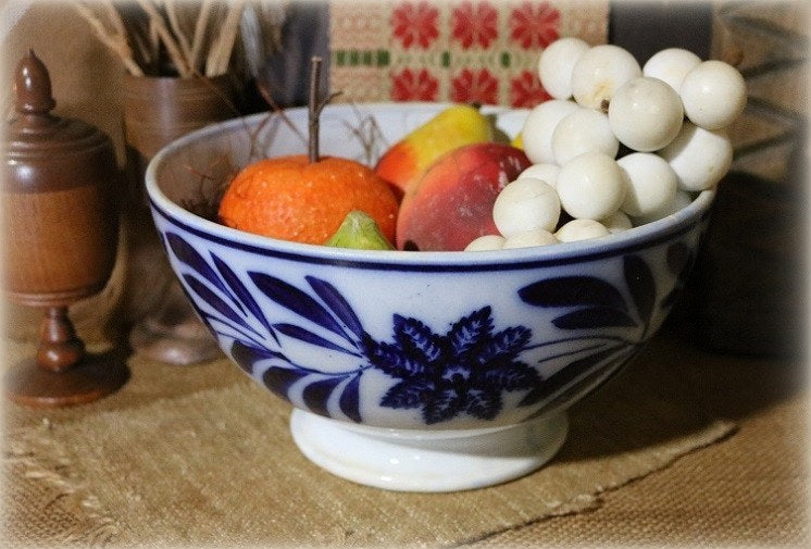 Flow Blue Footed Bowl Spinach Pattern – Fanatic's Country Attic