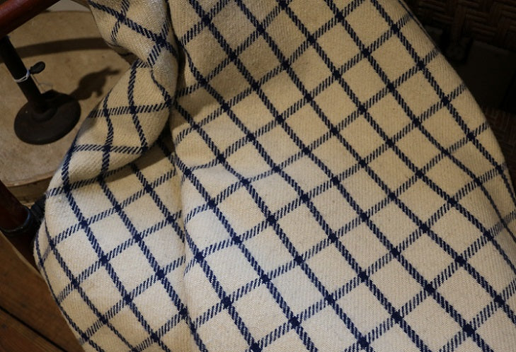Colonial Inspired Woven Blanket – Fanatic's Country Attic